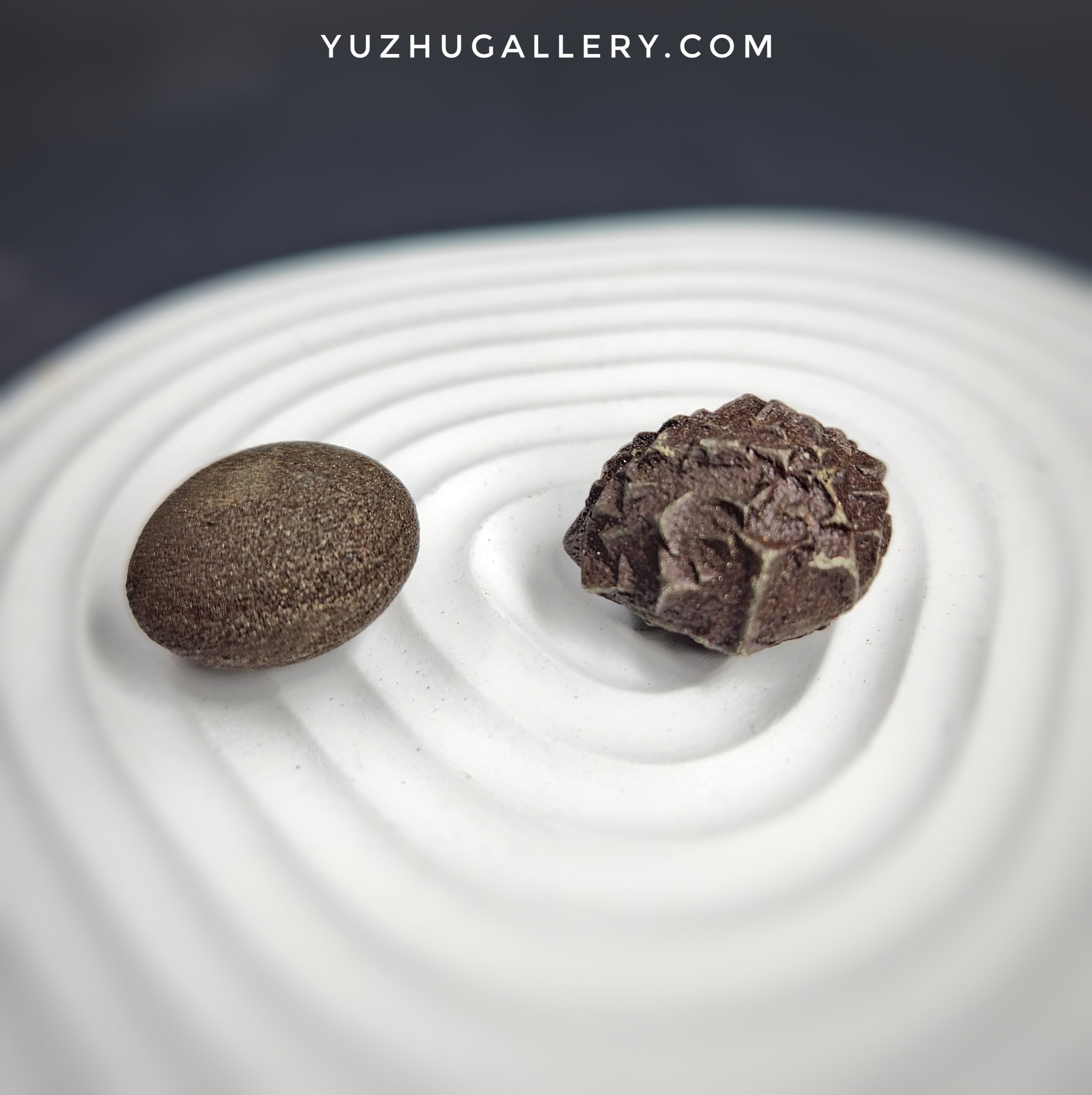 Boji Stone Pair (male+female) 19-22mm from USA – Yu Zhu Gallery 雨竹轩